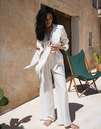 Costume – MOODSTORIES UAE